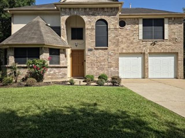 4614 Sunshine Dr, Sugar Land, TX 77479