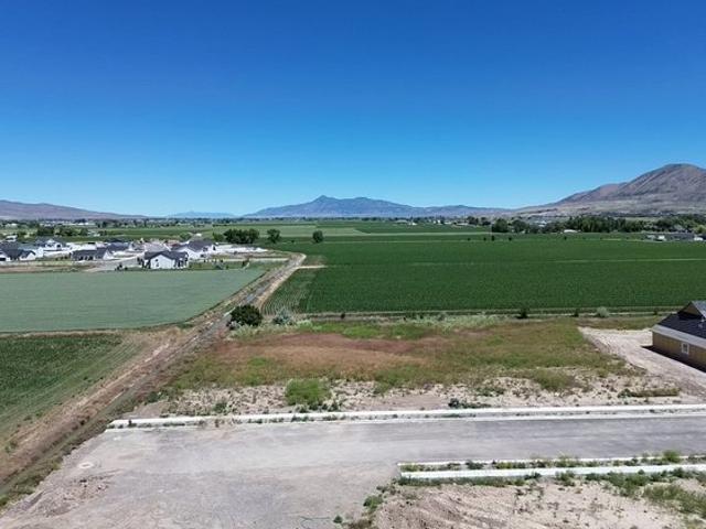 4614 W 9250 N, Elwood, UT 84337