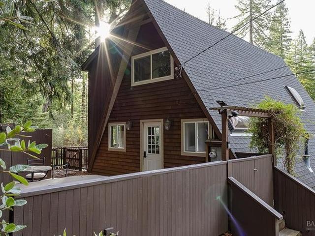 46151 Pacific Woods Rd, Gualala, CA 95445