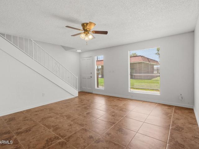 4615 N 39TH Avenue # 19