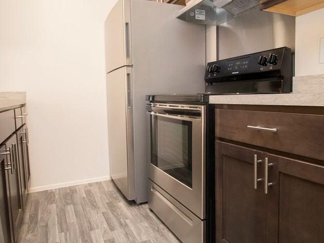 46161 Village Green 2 Bedroom Apartment for Rent at 46161 Village Green Ln, Van Buren Township, MI 48111