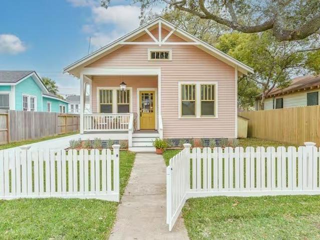 4616 Avenue O 1/2, Galveston, TX 77551