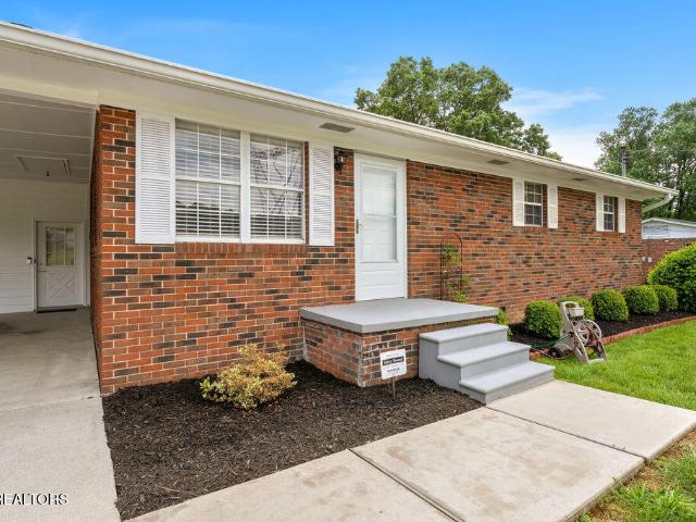 4616 Blairwood Drive