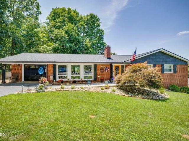 4616 Highlea Dr, Kingsport, TN 37663