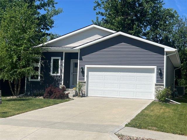 4616 th St, Urbandale, IA 50323