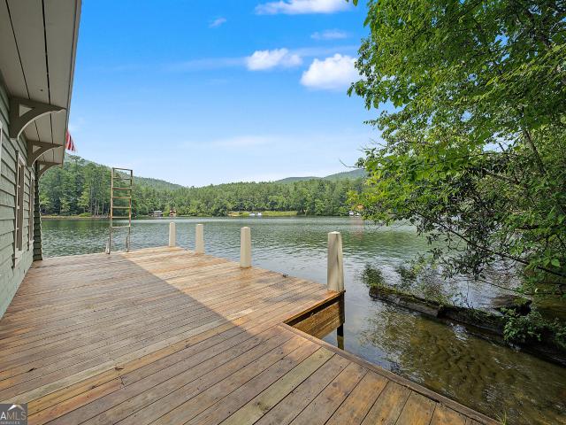 4616 & 4237 Crow Creek Road