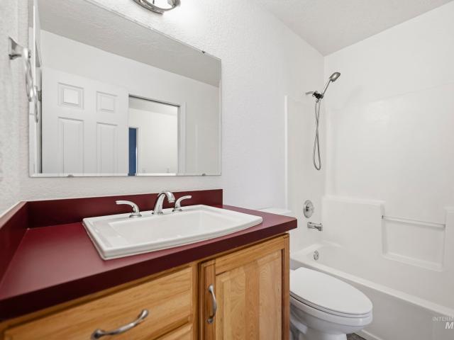 4617 N Carlsbad Way, Boise, ID 83703 | MLS #98983