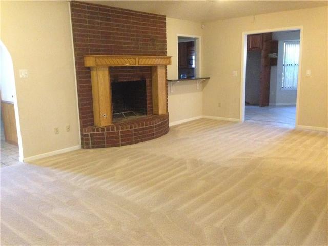 4617 Catclaw Drive