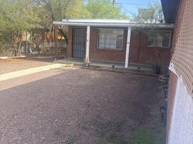 4617 E 18th St, Tucson, AZ 85711