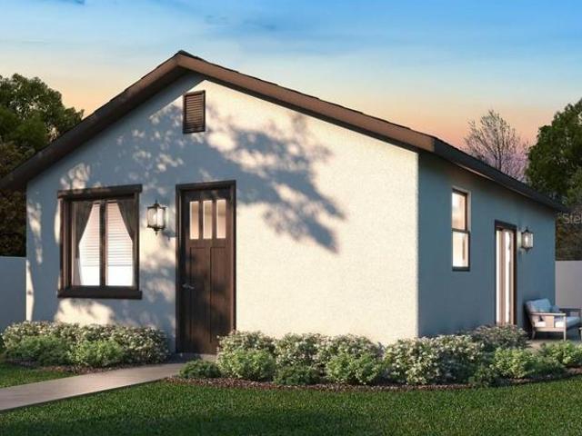 4617 E Lake Ave, Tampa, FL 33610