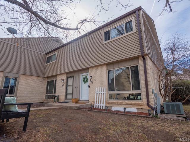 4617 W Ponds Circle