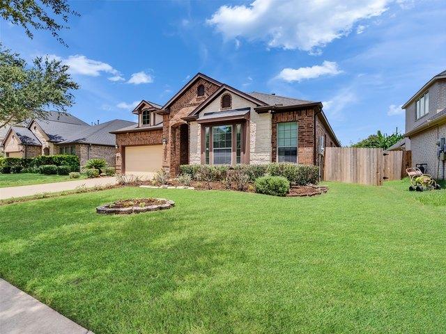 4618 Morning Cloud Ln, Sugar Land, TX 77479