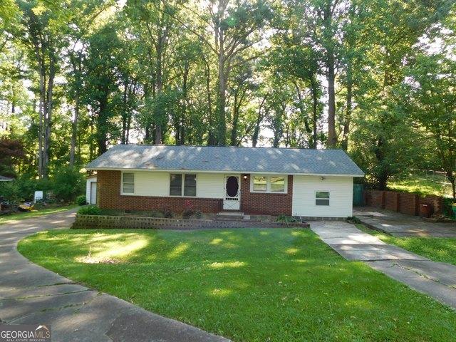 4618 Bartlett Rd, Forest Park, GA 30297