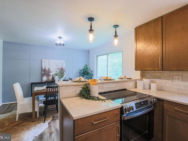4618 Birchtree Lane