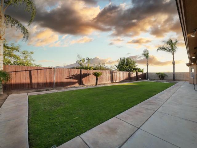 4619 Oceanrock Avenue