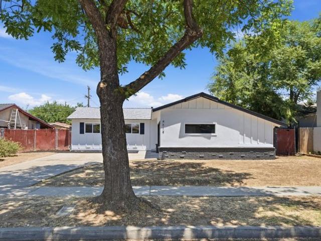 4619 E Dwight Way, Fresno, CA 93702