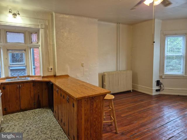 4610 Chester Avenue # 2