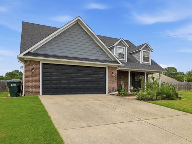4610 Fugitt St, Conway, AR 72034