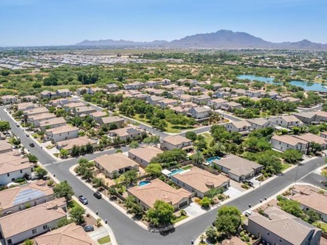 4610 S Amethyst Dr, Chandler, AZ 85249