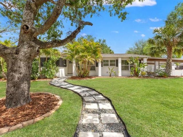 4610 S Shamrock Rd, Tampa, FL 33611