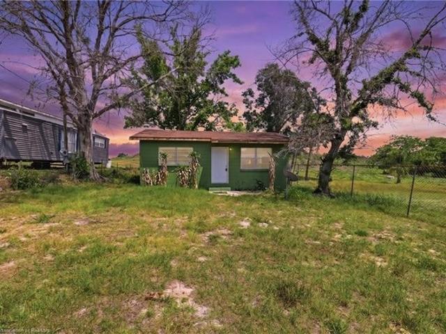 4610 Weeping Willow Ave, Sebring, FL 33870