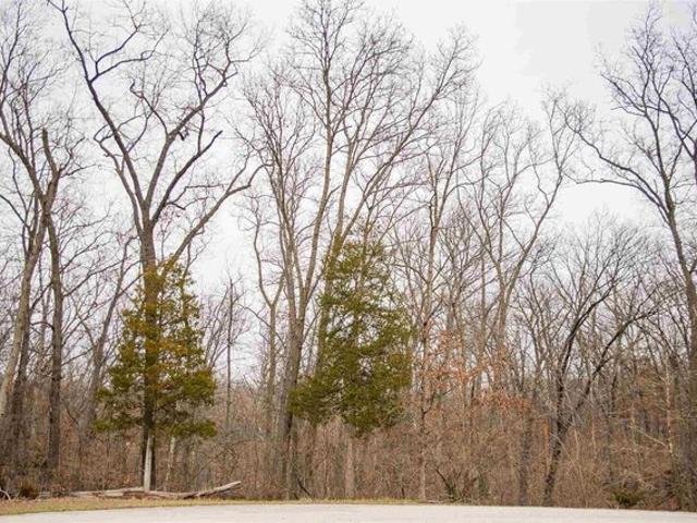 4611 Barbara Jane Ct, Quincy, IL 62305
