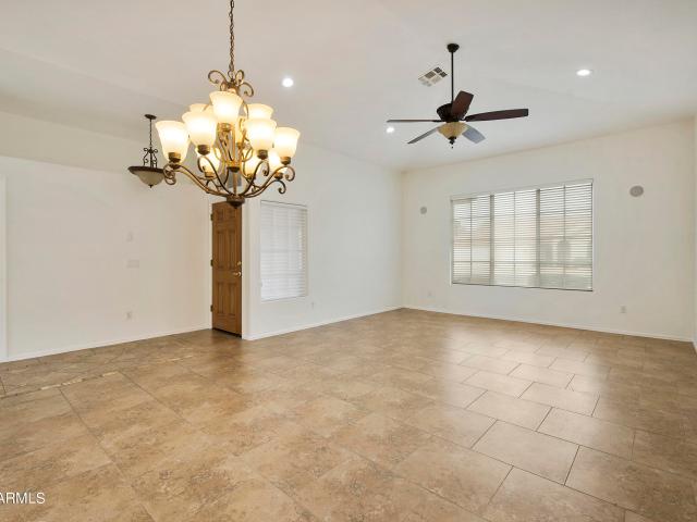 4611 E Fernwood Court
