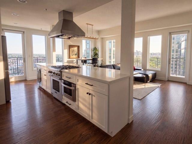4611 Travis St Apt 1100, Dallas, TX 75205