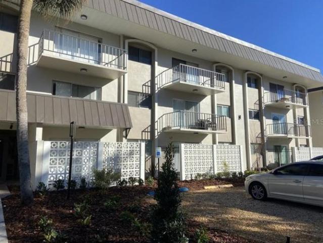 4611 W Fig St #204, Tampa, FL 33609