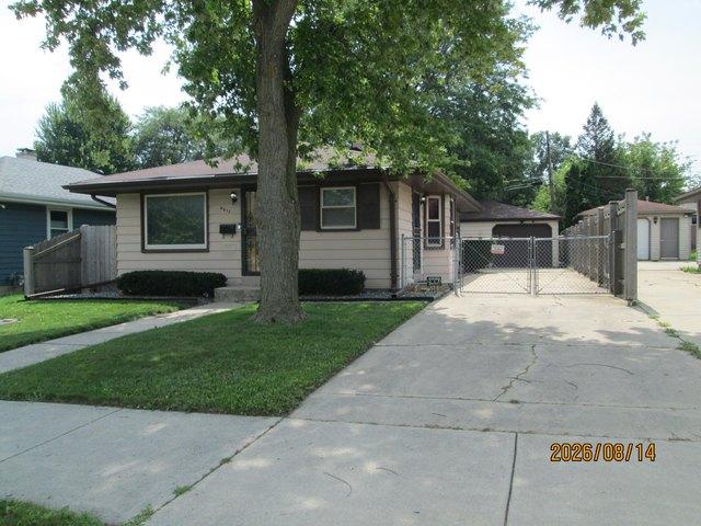 4611 Wright Ave, Racine, WI 53405
