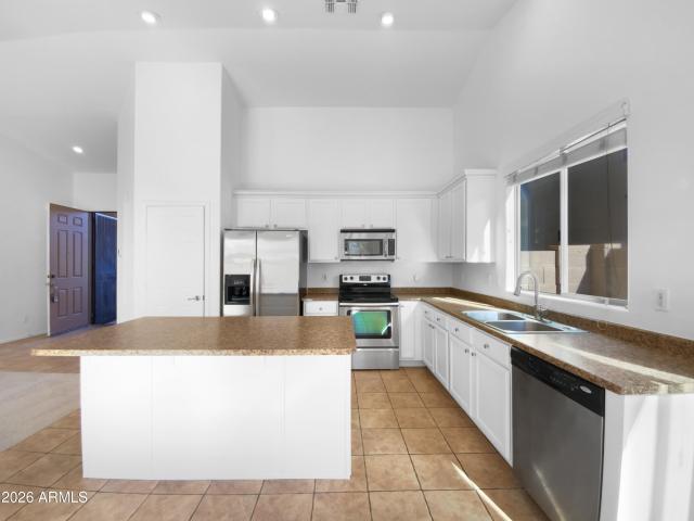 46123 W Rainbow Dr, Maricopa, AZ 85139 | Compass