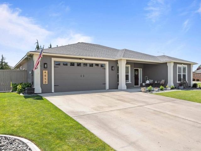 4612 Meadow View Dr, Pasco, WA 99301