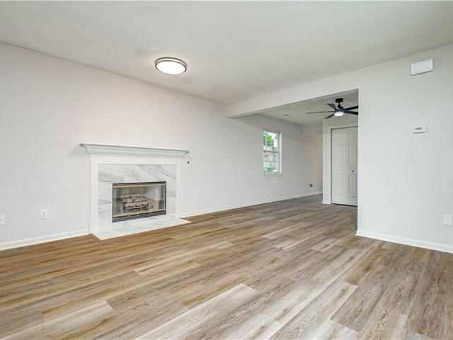 4612 NE Whispering Winds D Drive