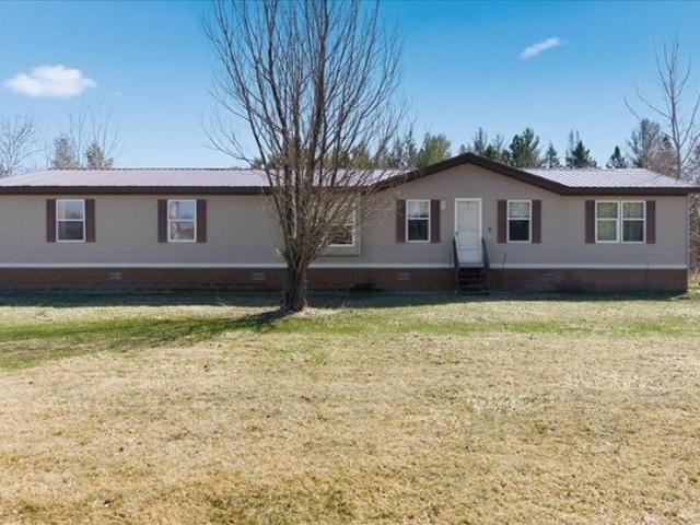 4612 E Valley Brook Rd, Superior, WI 54880