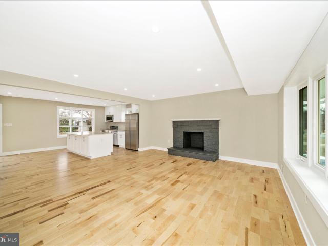 4612 Westridge Pl, Temple Hills, MD 20748 | MLS #MDPG2188 | Compass