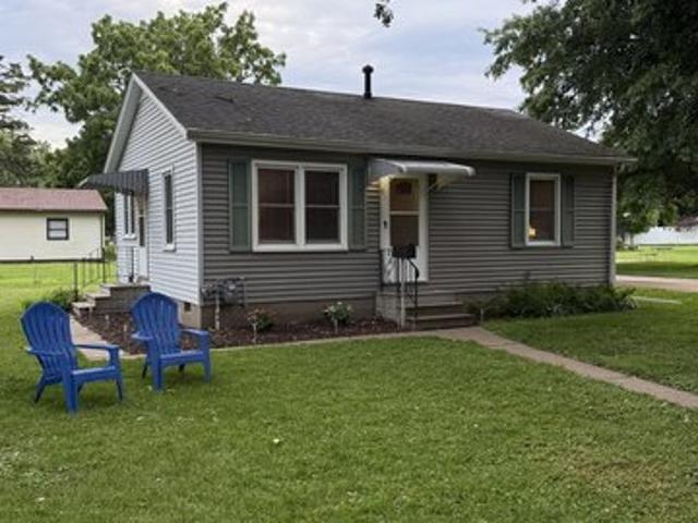 4612 26th Ave, Moline, IL 61265