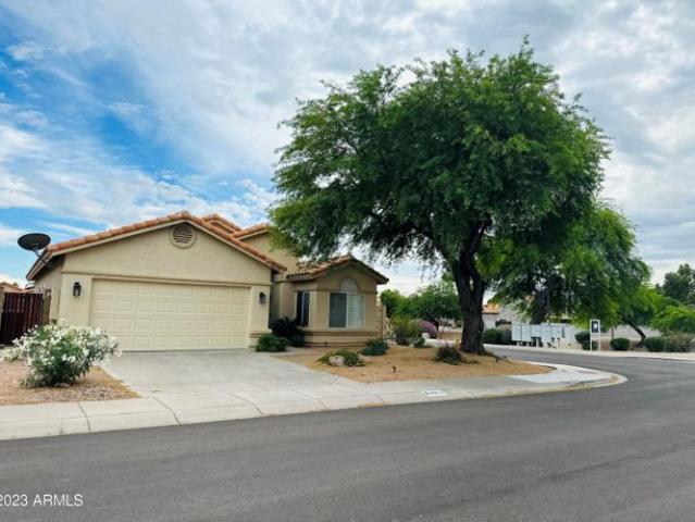4613 E Villa Rita Dr, Phoenix, AZ 85032