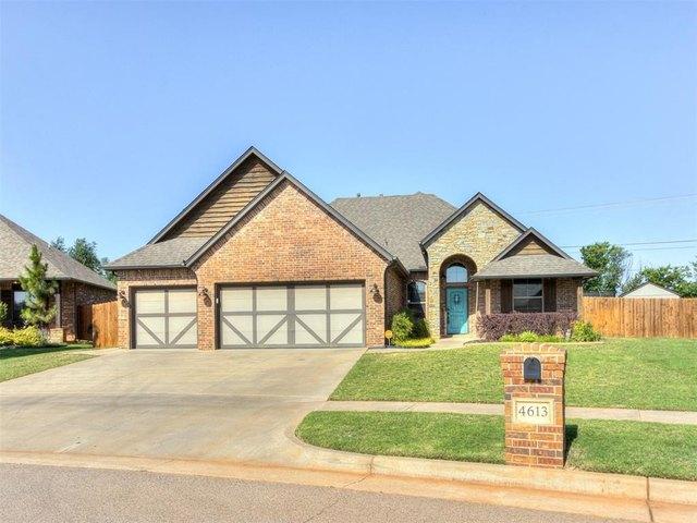 4613 Hambletonian Ln, Mustang, OK 73064