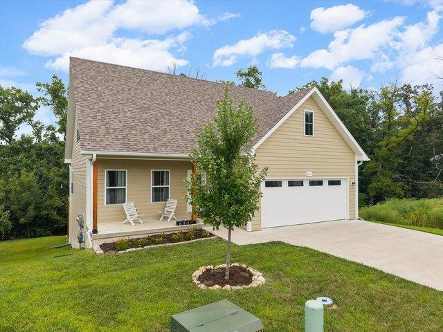 4613 Sparrow Ct, Columbia, MO 65201