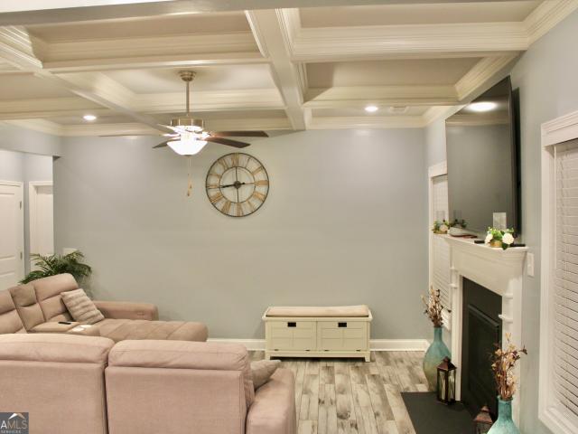 4613 Water Oak Court SW