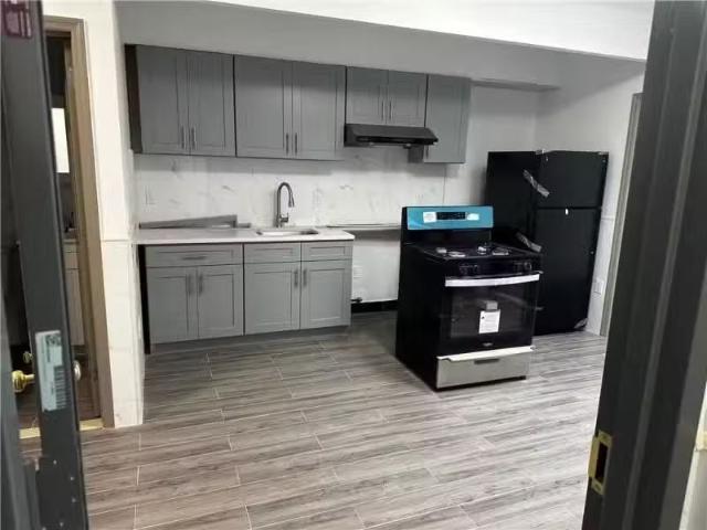 461 77th Street, FL3, Brooklyn, NY 11209