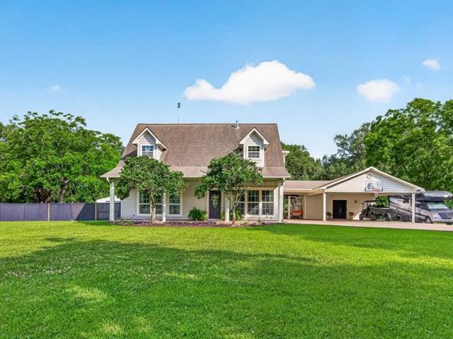 461 County Road 174, Wharton, TX 77488