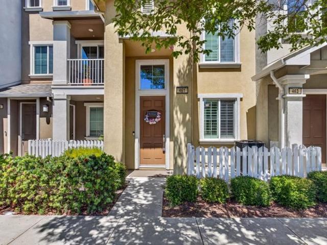 461 Bedford Loop, Mountain View, CA 94043