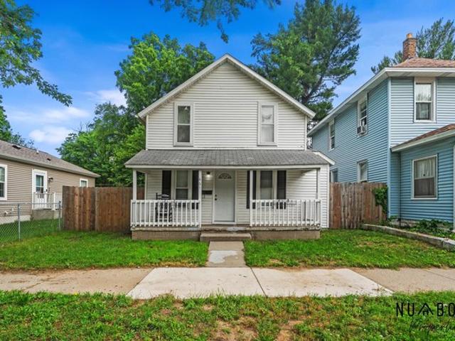 461 Gilbert St SE, Grand Rapids, MI 49507