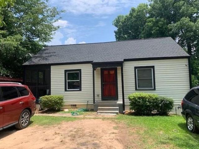 461 Forrest Ridge Dr NW, Atlanta, GA 30318