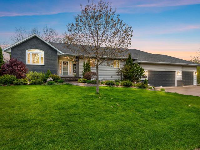 461 N 17TH Drive