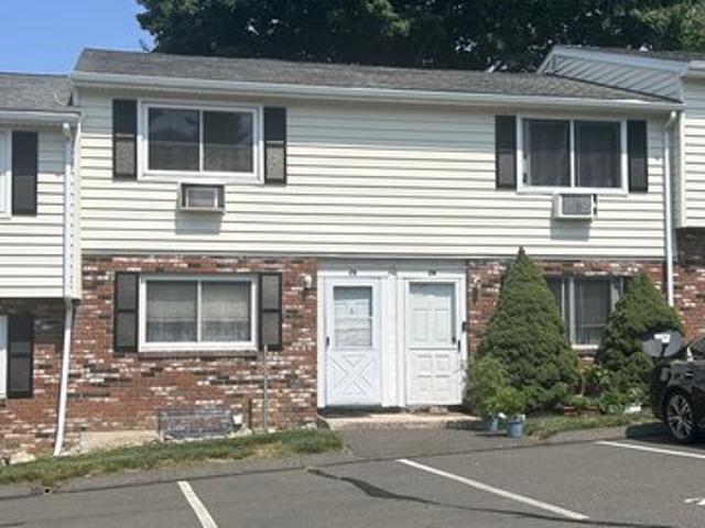 461 Spring St Apt 2G, Naugatuck, CT 06770