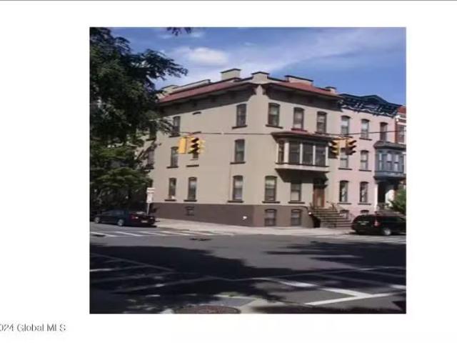 461 State Street, 4, Albany, NY 12203