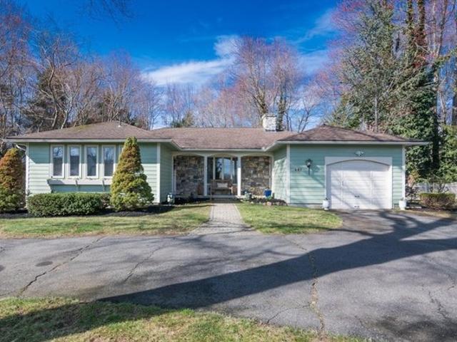 461 Prospect St, East Longmeadow, MA 01028