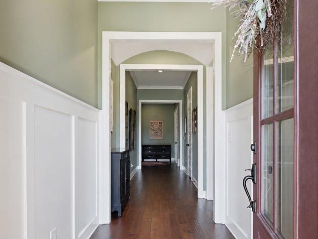 461 River Bluff Dr